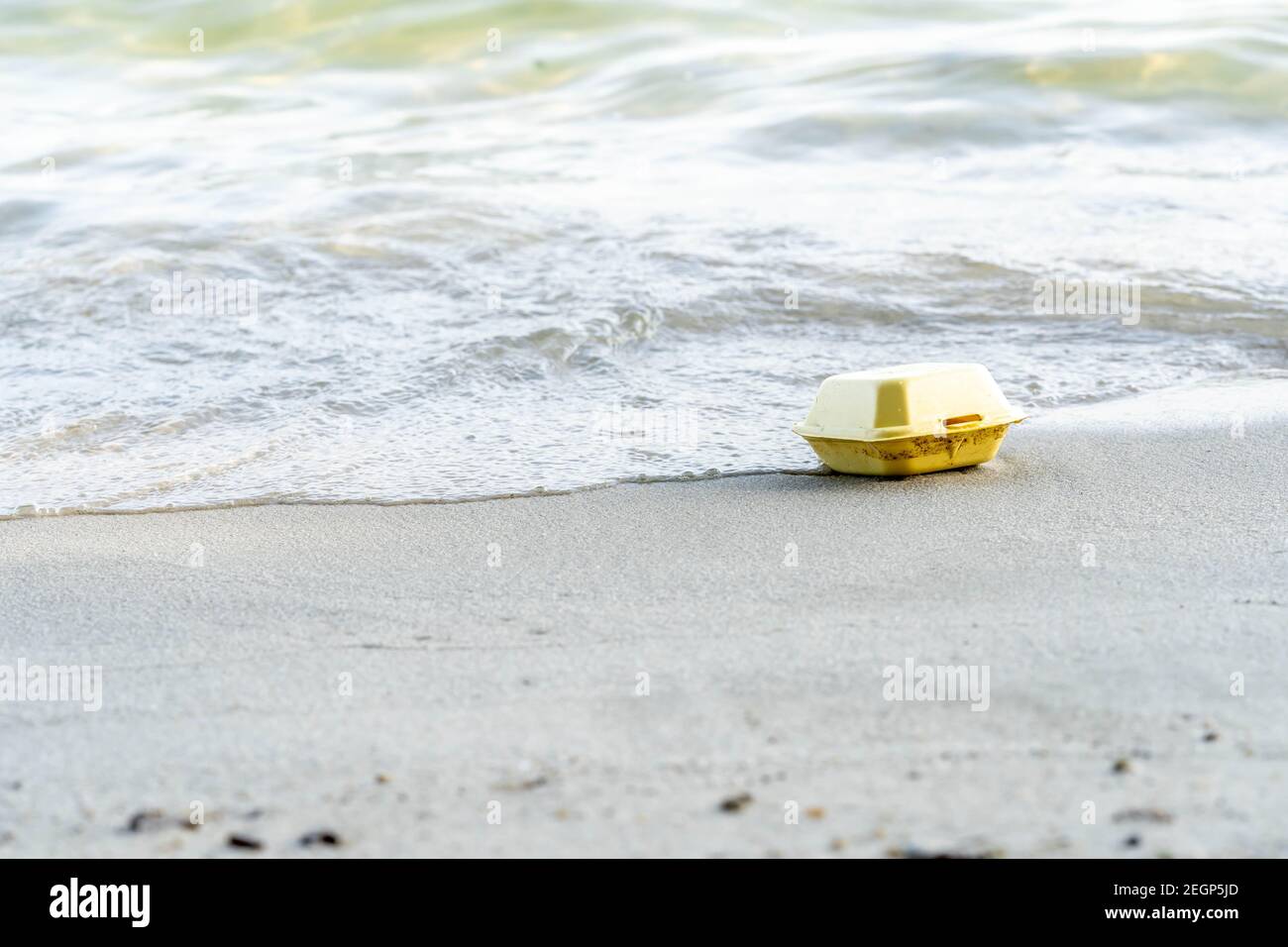 Trash yellow styrofoam fast food container for take away service, a lot ...