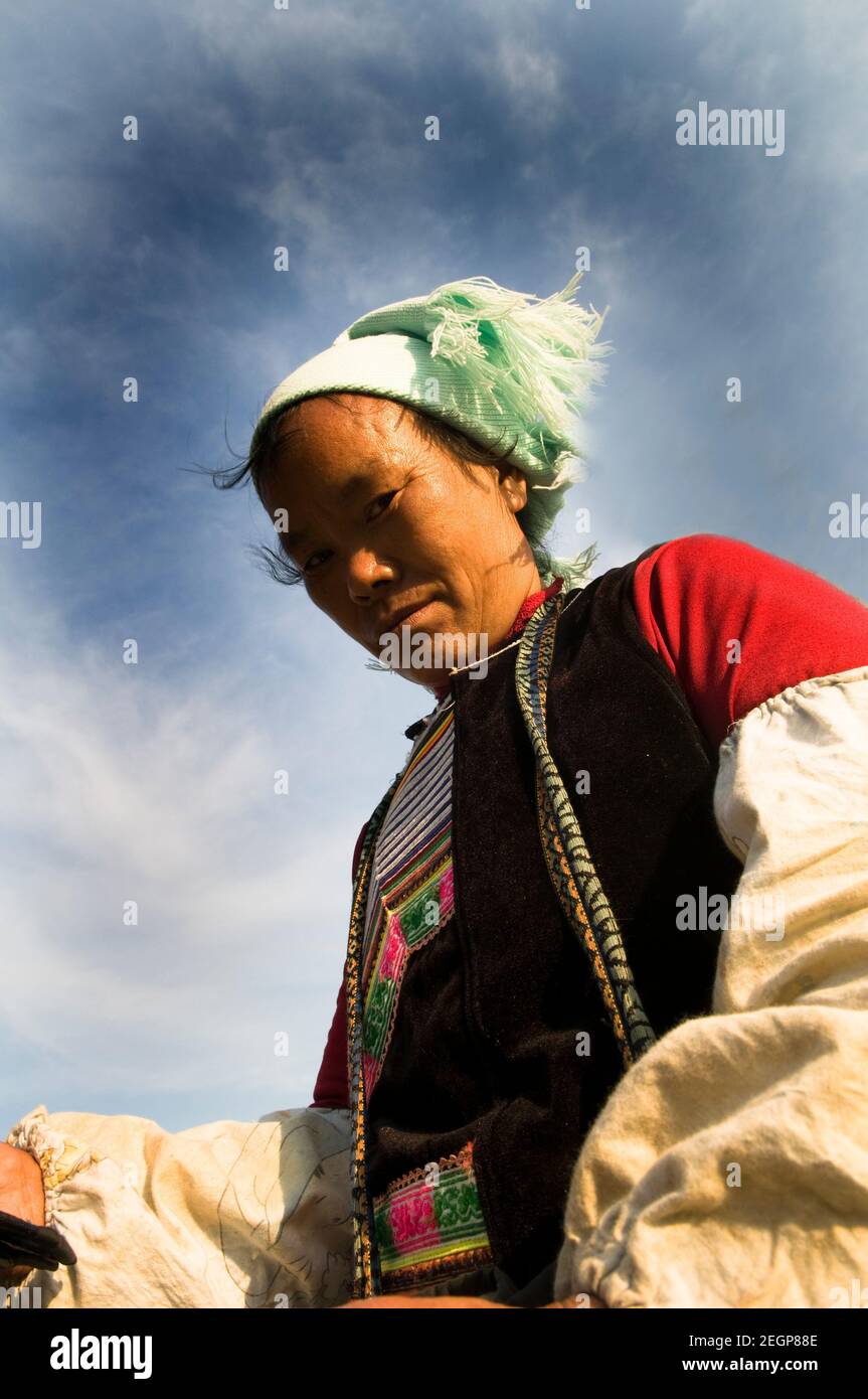 A traditionally dressed Hani woman in Yunnan, China Stock Photo - Alamy