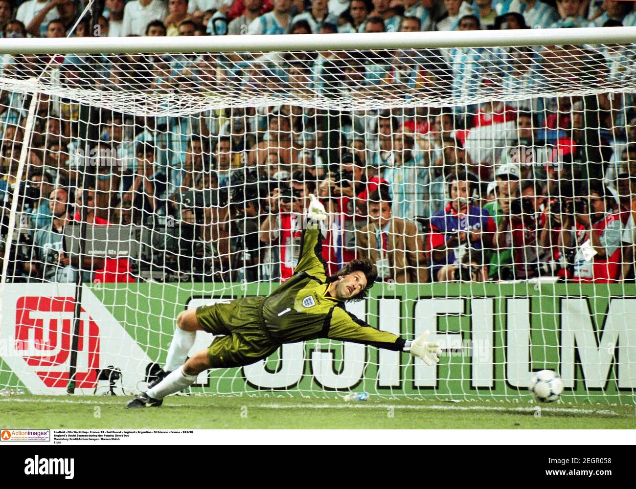 England argentina world cup 1998 hi-res stock photography and images ...