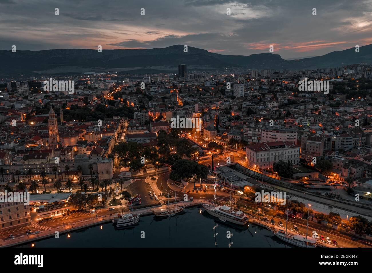 Mount marjan hi-res stock photography and images - Alamy