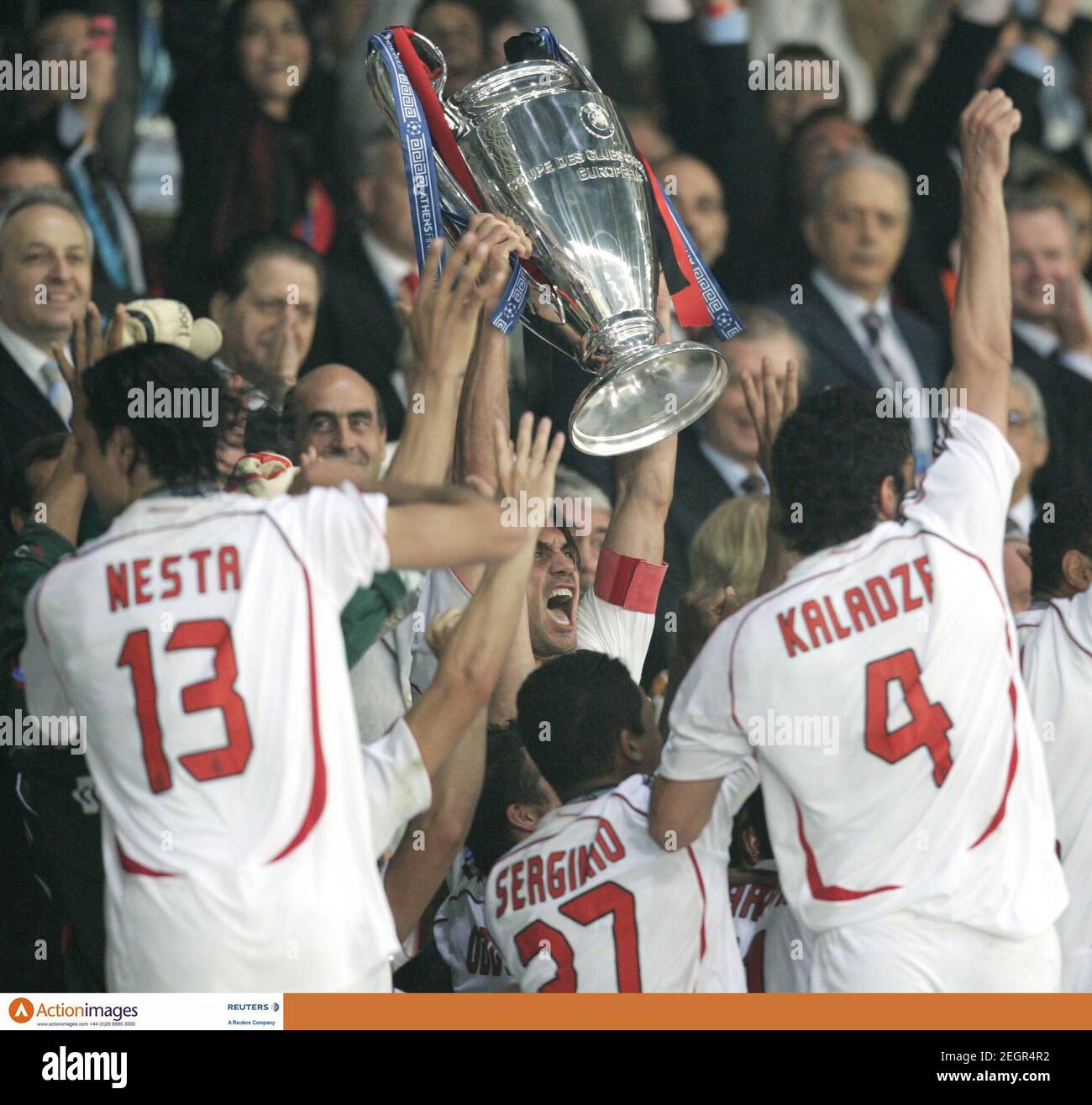 Paolo maldini trophy hi-res stock photography and images - Alamy