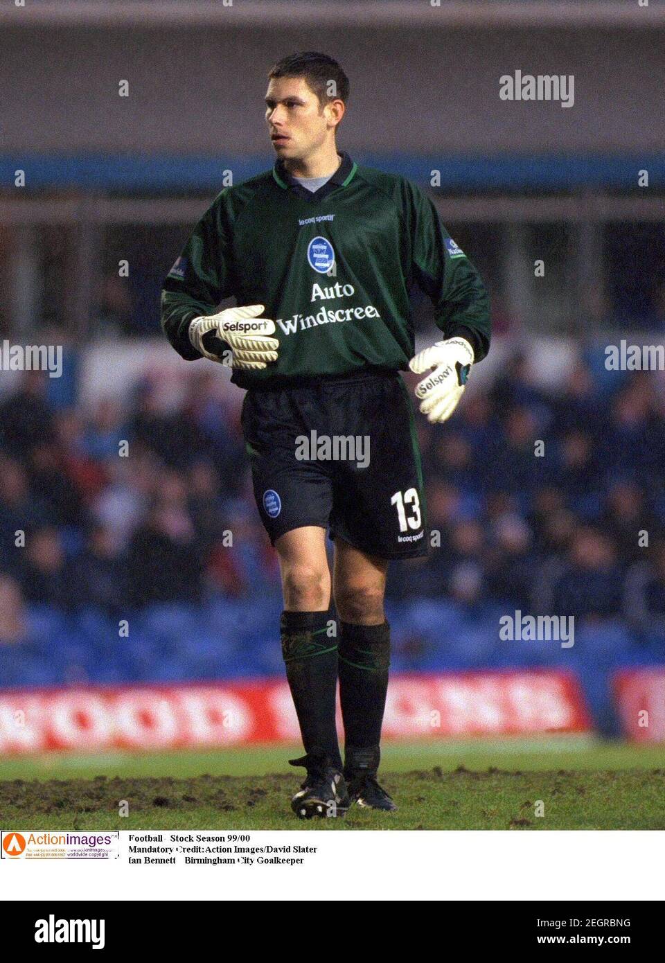 Goalkeeper Ian Bennett High Resolution Stock Photography and Images - Alamy