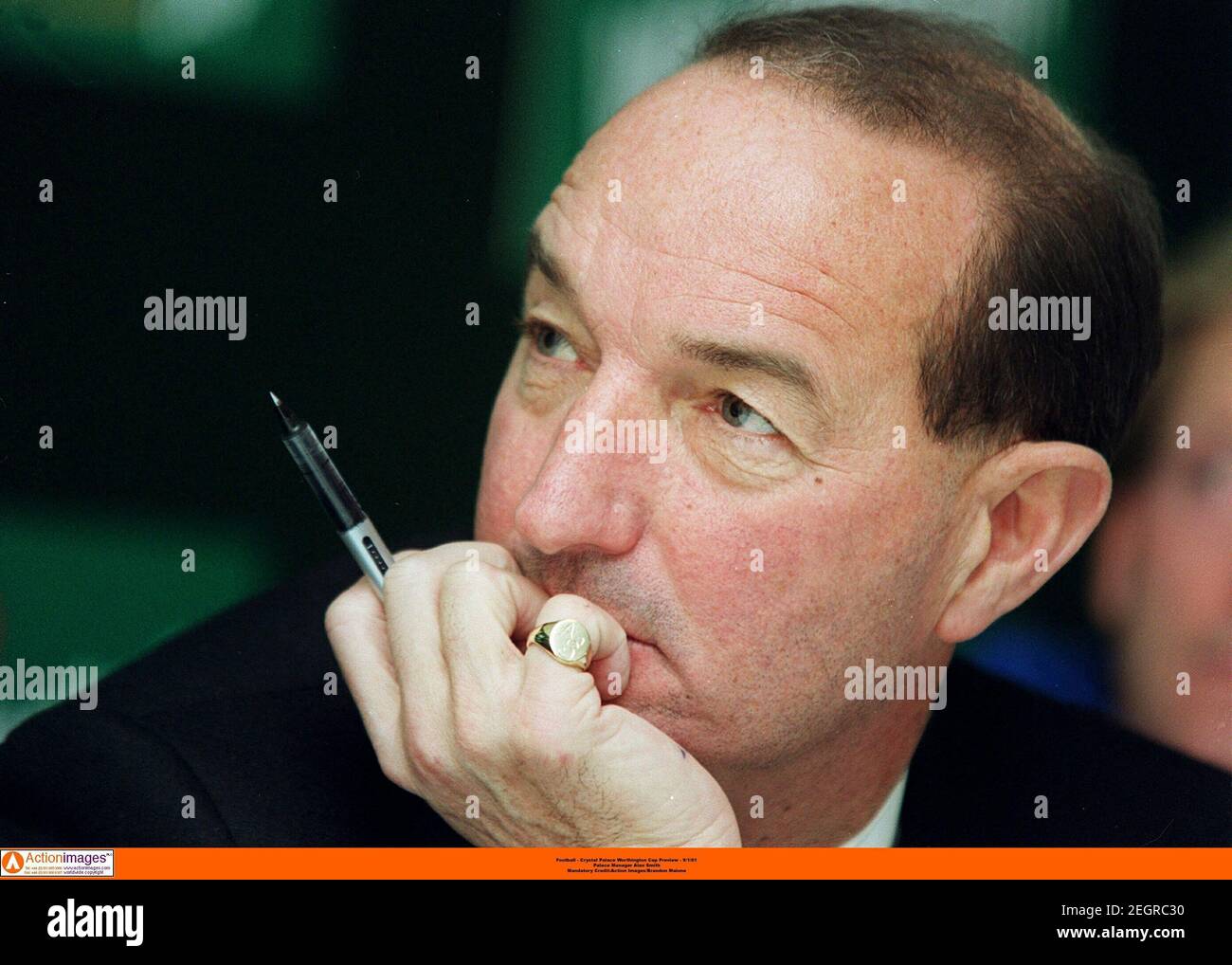 Crystal palace alan smith hi-res stock photography and images - Alamy