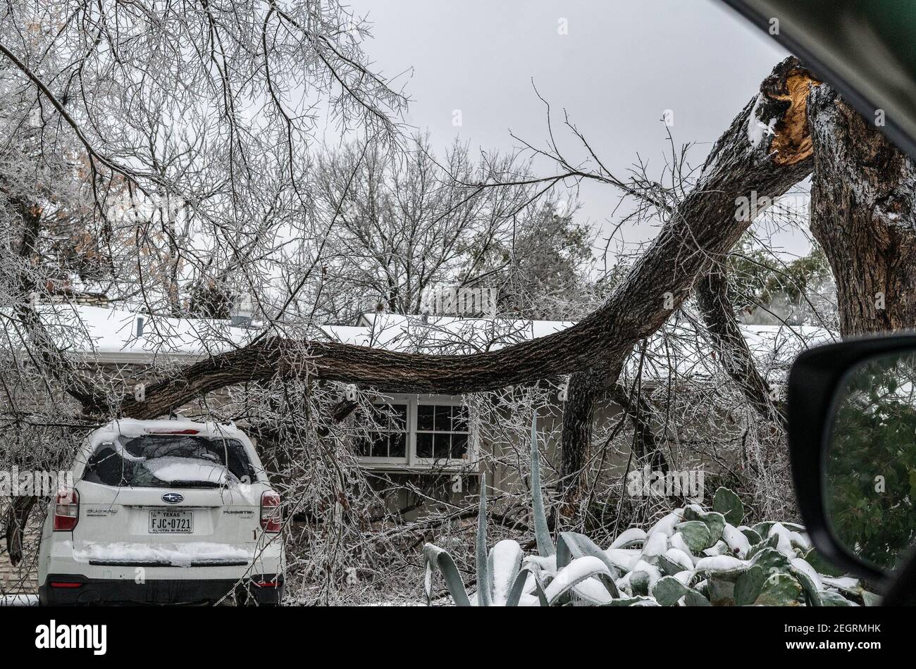 Austin texas storm 2021 hi-res stock photography and images - Alamy