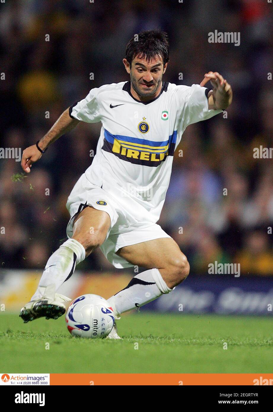 Norwich city v inter milan hi-res stock photography and images - Alamy