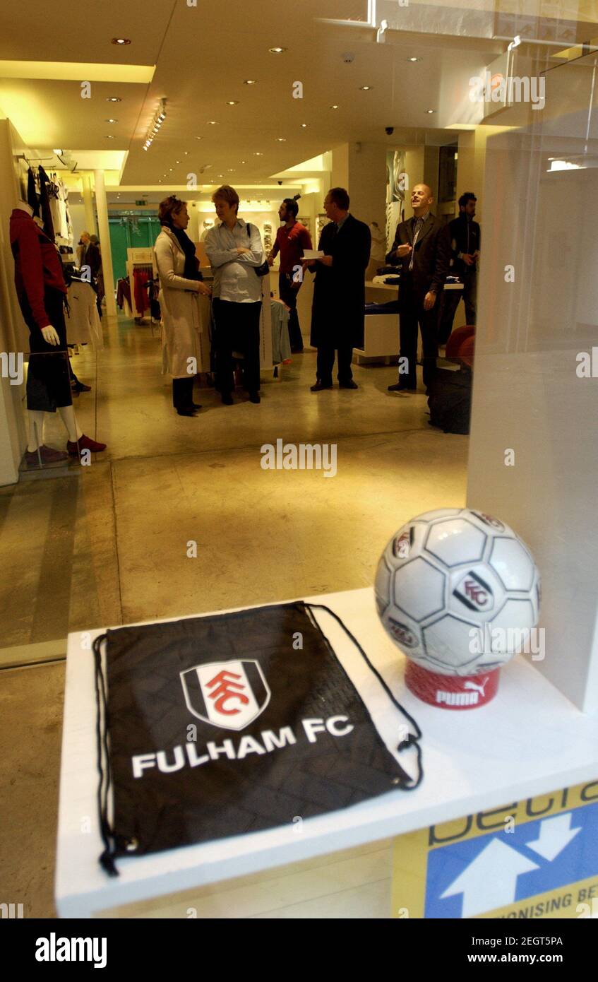 Launch their new kit for season hi-res stock photography and images - Alamy