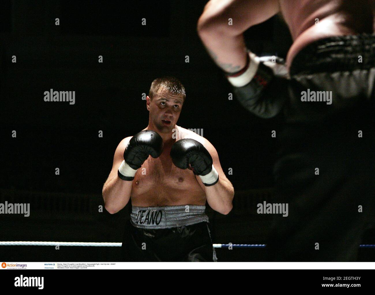 Lee mountford hi-res stock photography and images - Alamy