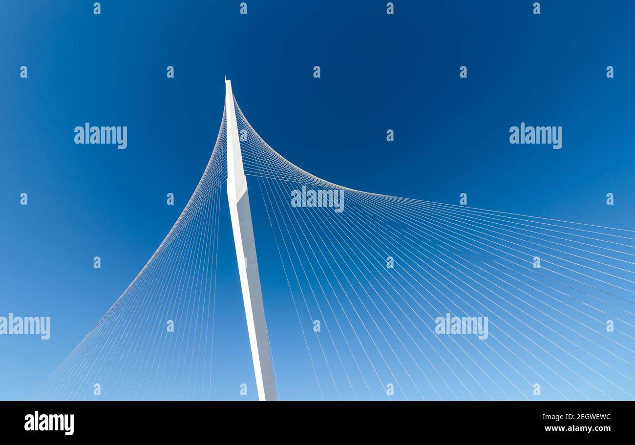 the famous String Bridge at the entrance to the city of Jerusalem ...