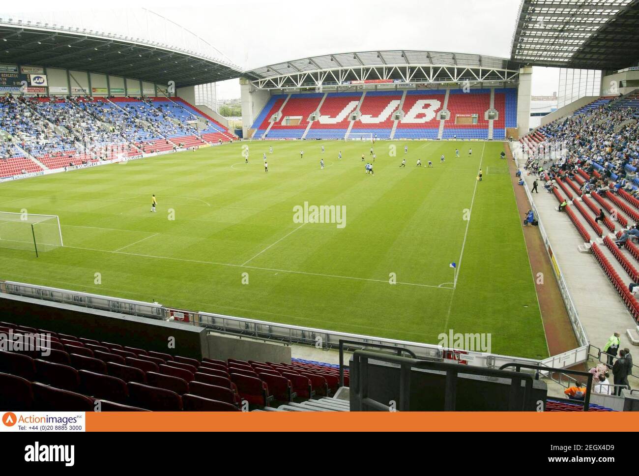 General view jjb stadium hi-res stock photography and images - Alamy
