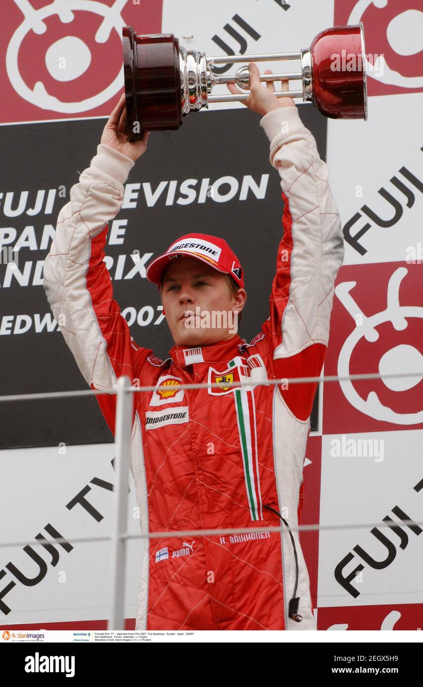 2007 kimi raikkonen trophy hi-res stock photography and images - Alamy