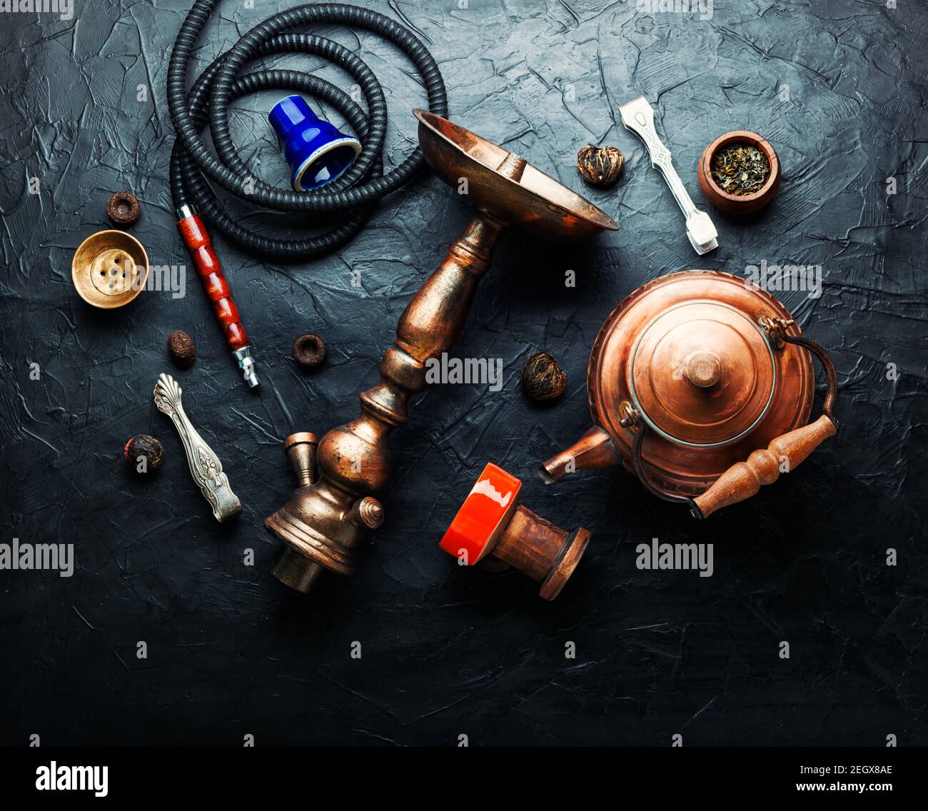 Oriental smoking hookah tea hi-res stock photography and images - Alamy
