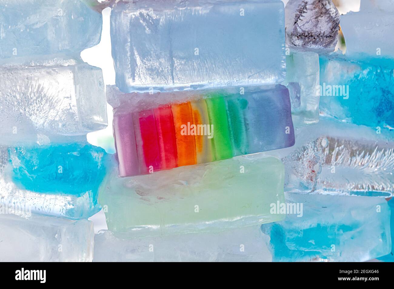 Frost damaged bricks hi-res stock photography and images - Alamy