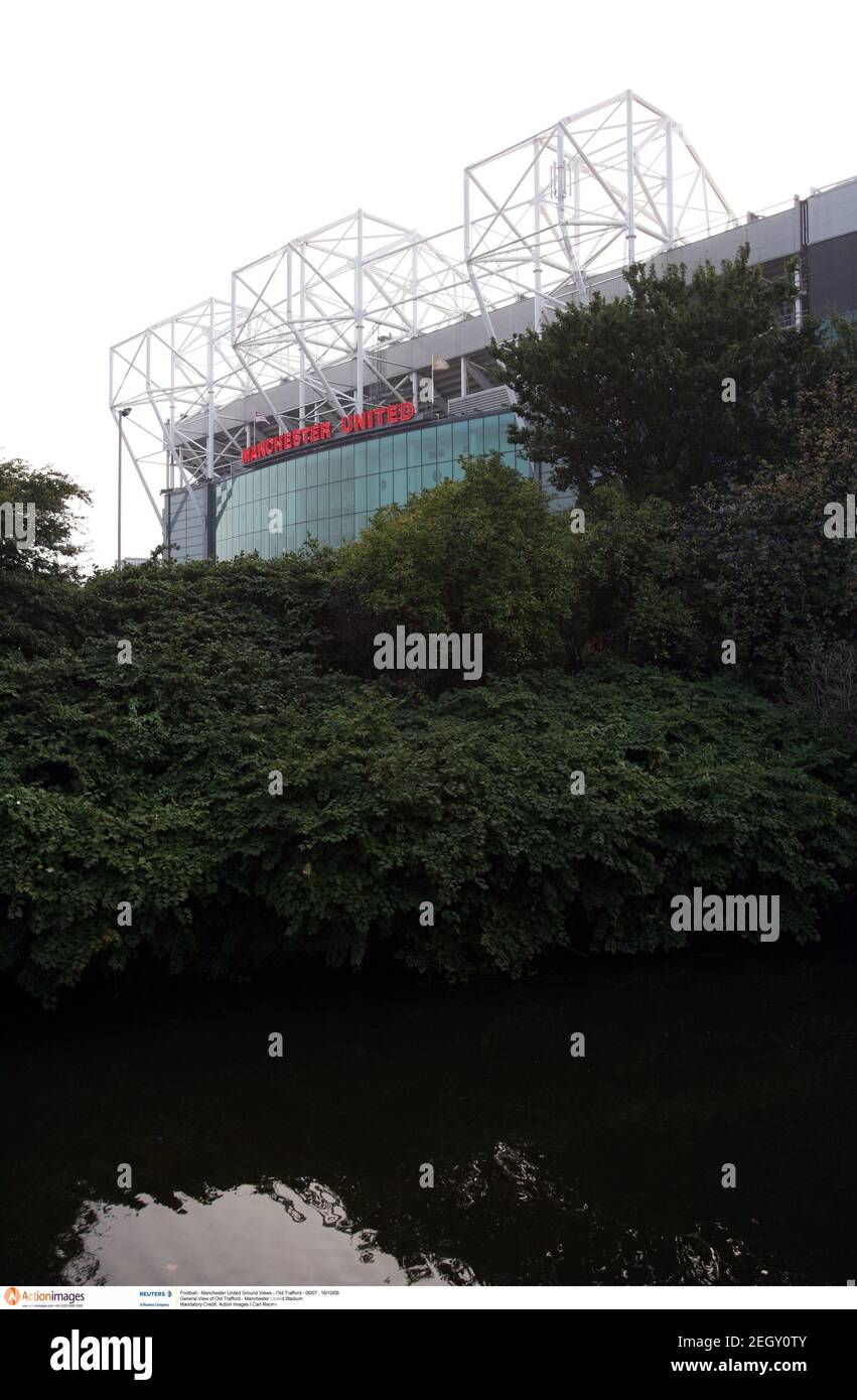 Old trafford general views hi-res stock photography and images - Alamy