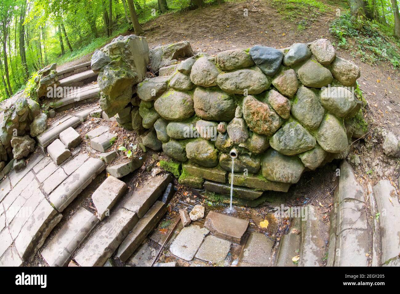 River rock source spring hi-res stock photography and images - Alamy