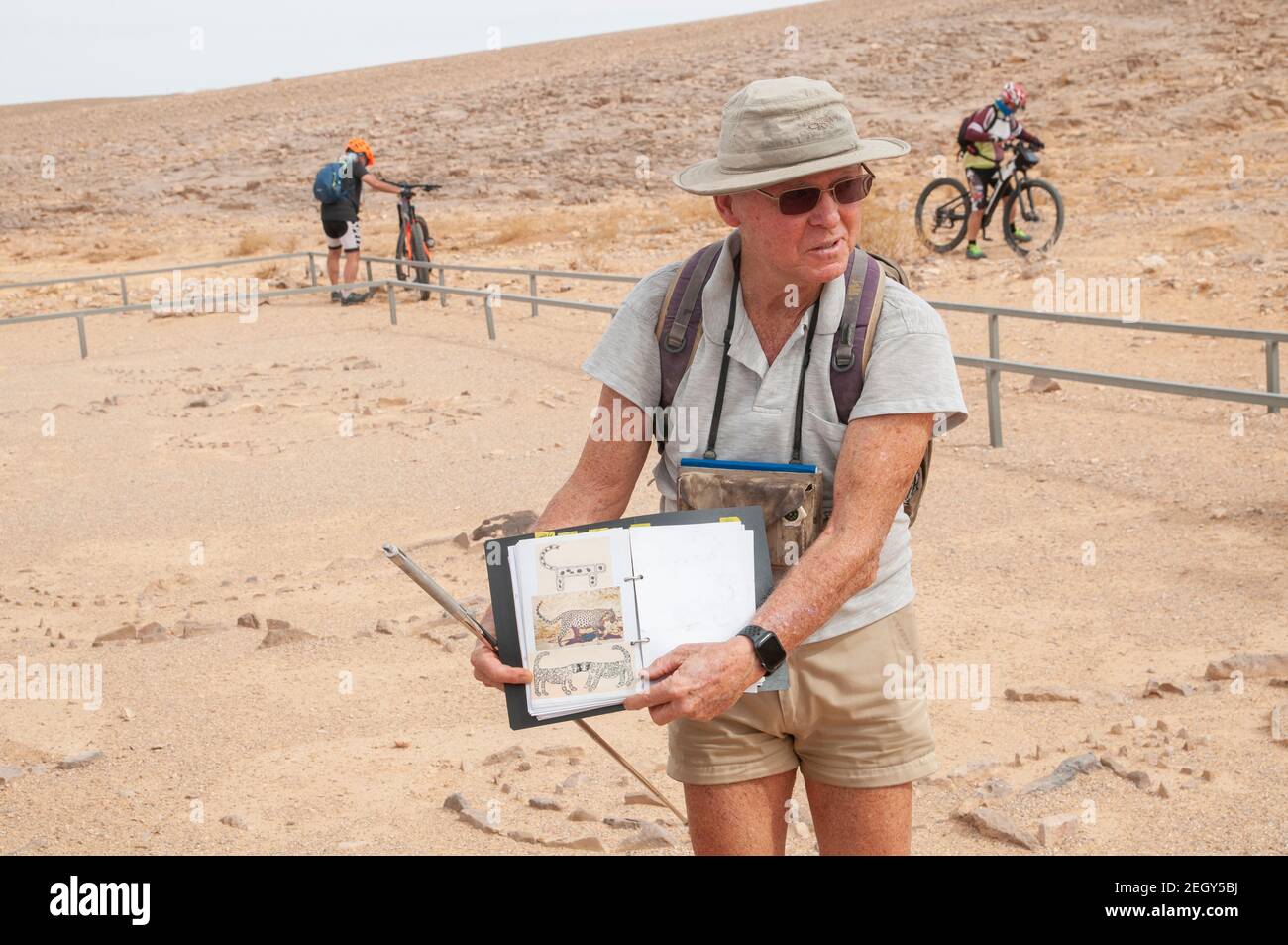 Archaeologist Dr. Uzi Avner explains his findings during the excavation ...