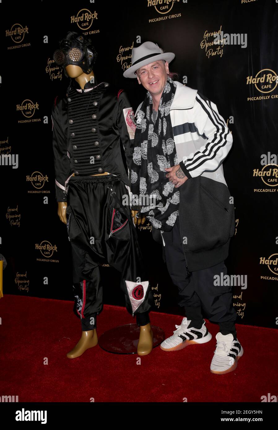 Sid Wilson Unmasked