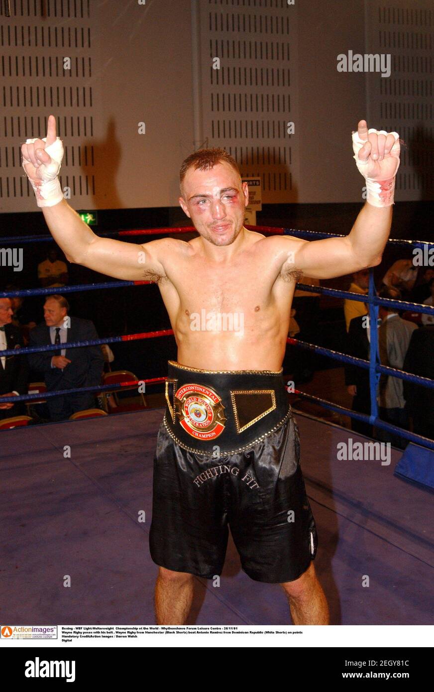 Points of light forum hi-res stock photography and images - Alamy