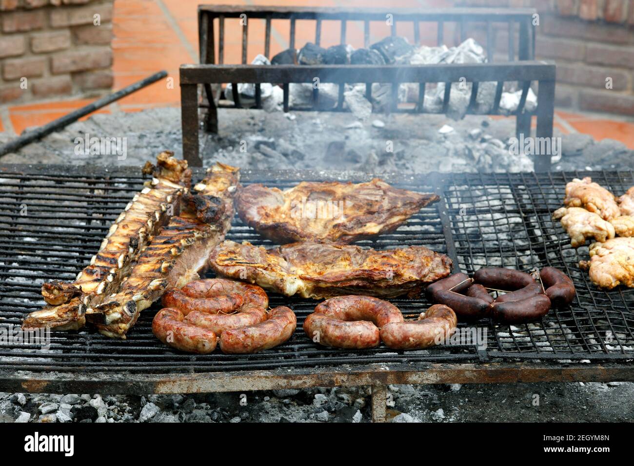 Parrilla argentina hi-res stock photography and images - Alamy