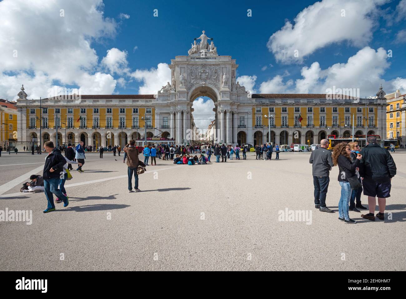 LISBON, PORTUGAL - APRIL 13, 2016: Tourists at Rua Augusta Arch in ...
