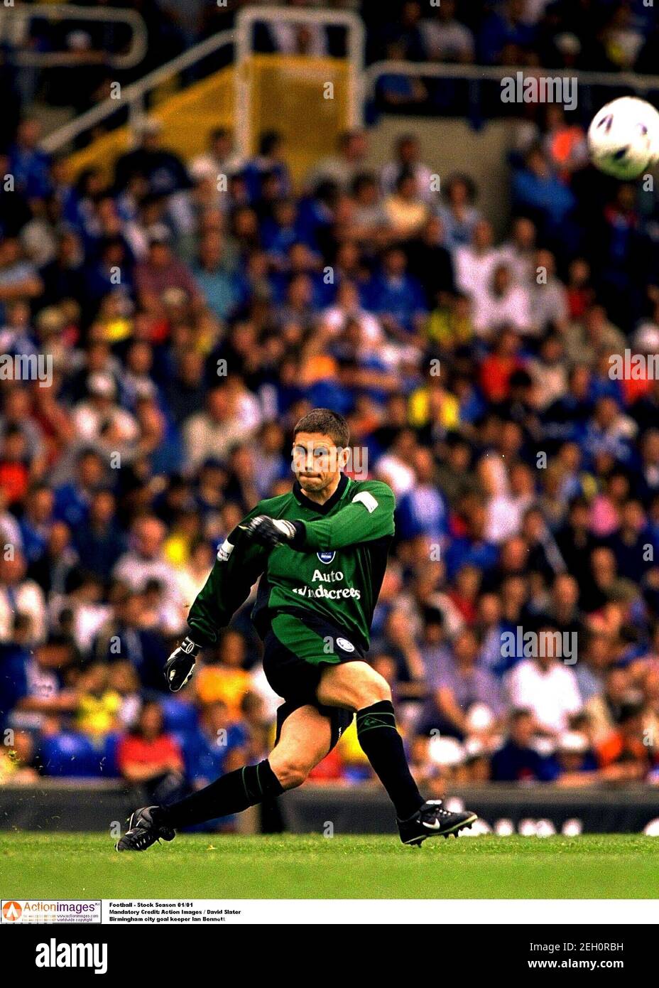 Goalkeeper Ian Bennett High Resolution Stock Photography and Images - Alamy