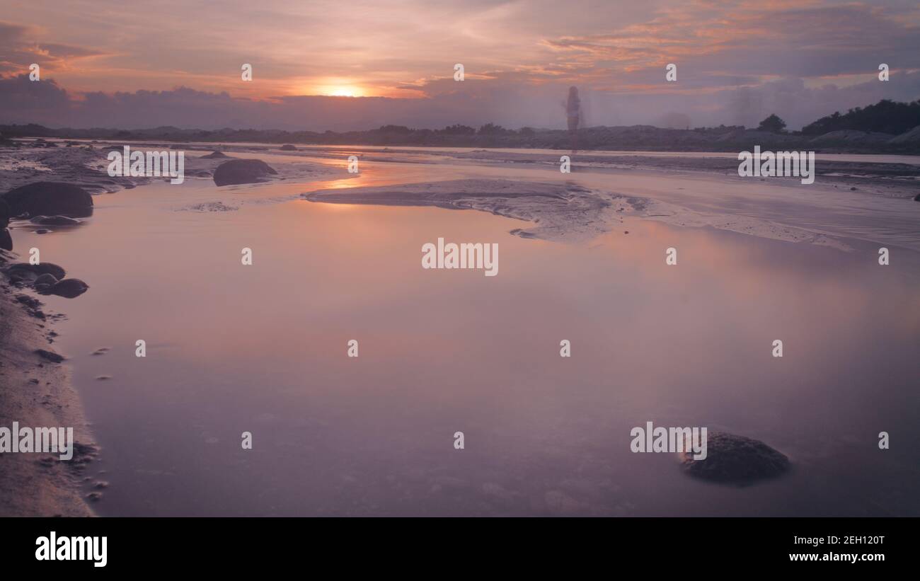Prettylandscape hi-res stock photography and images - Alamy