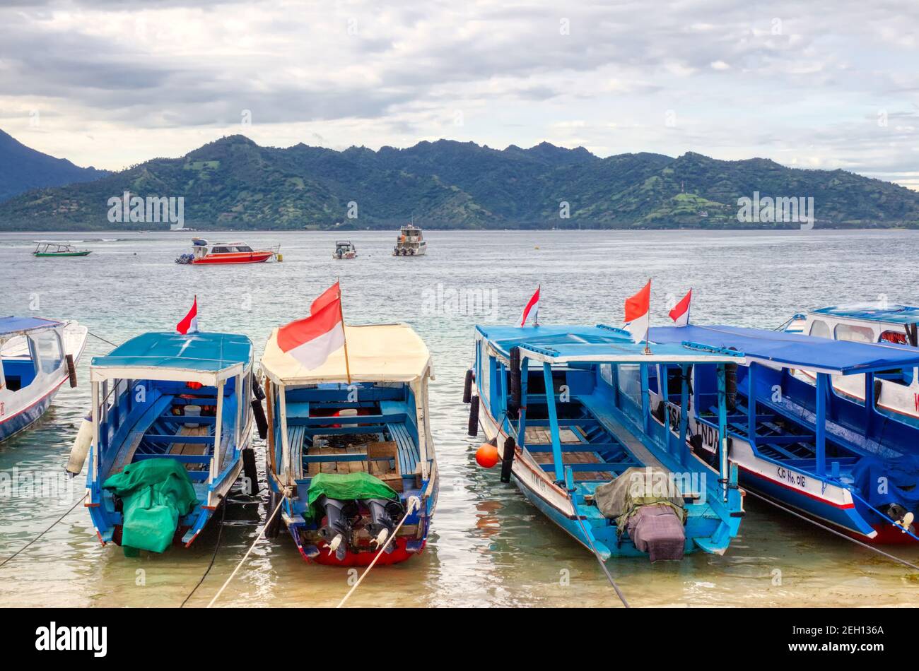 Indonesia lombok island ferry boat hi-res stock photography and images ...