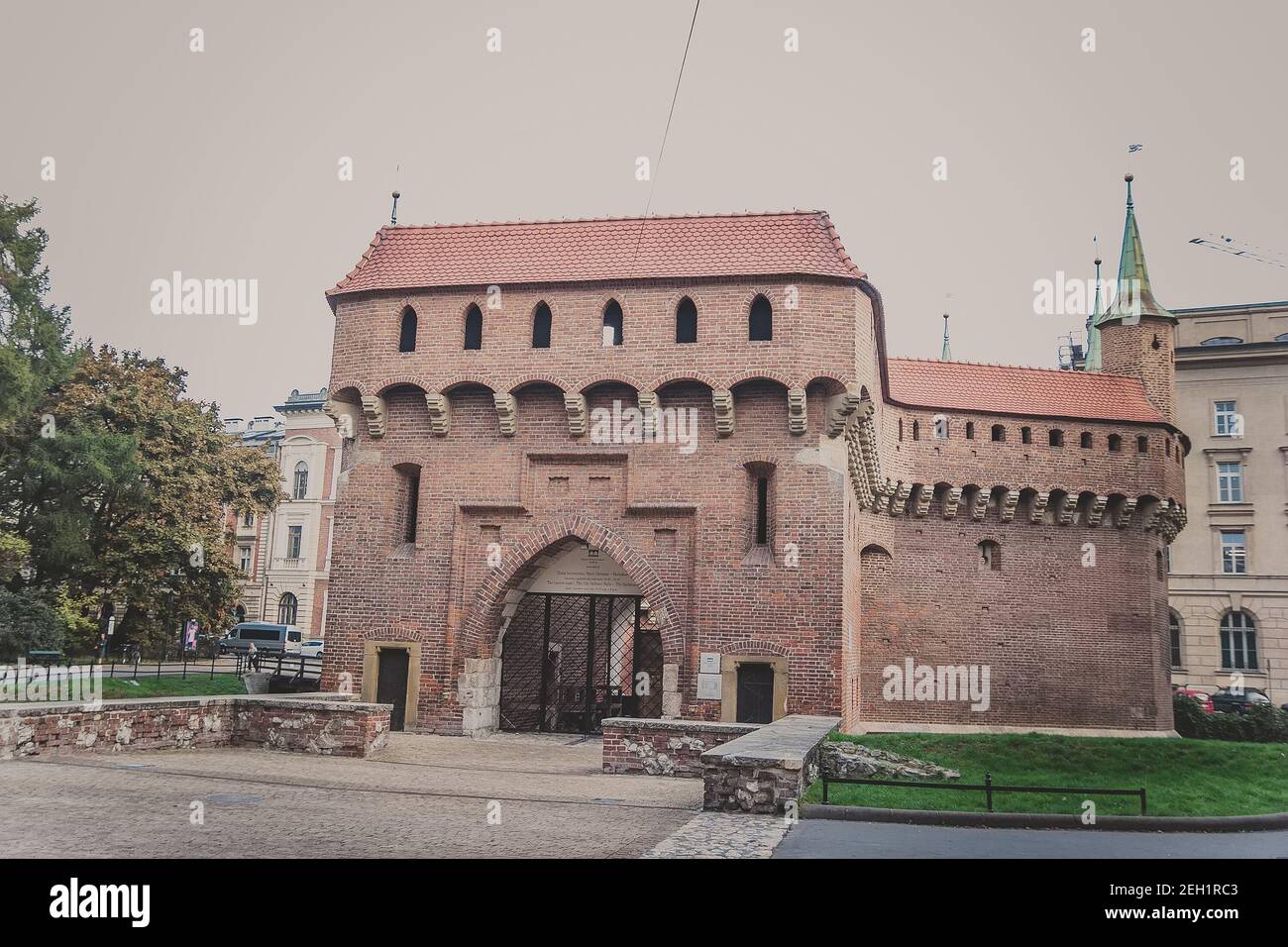 Defensive building hi-res stock photography and images - Alamy