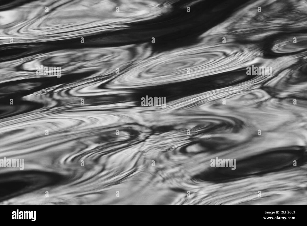 Ripples and movement hi-res stock photography and images - Alamy