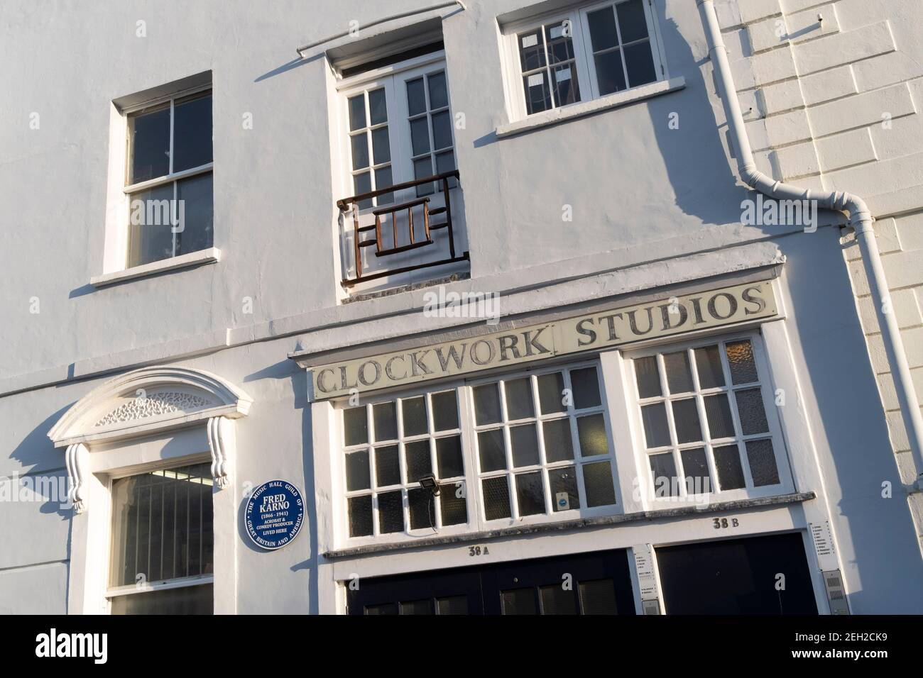 Charlie chaplin karno’s hi-res stock photography and images - Alamy