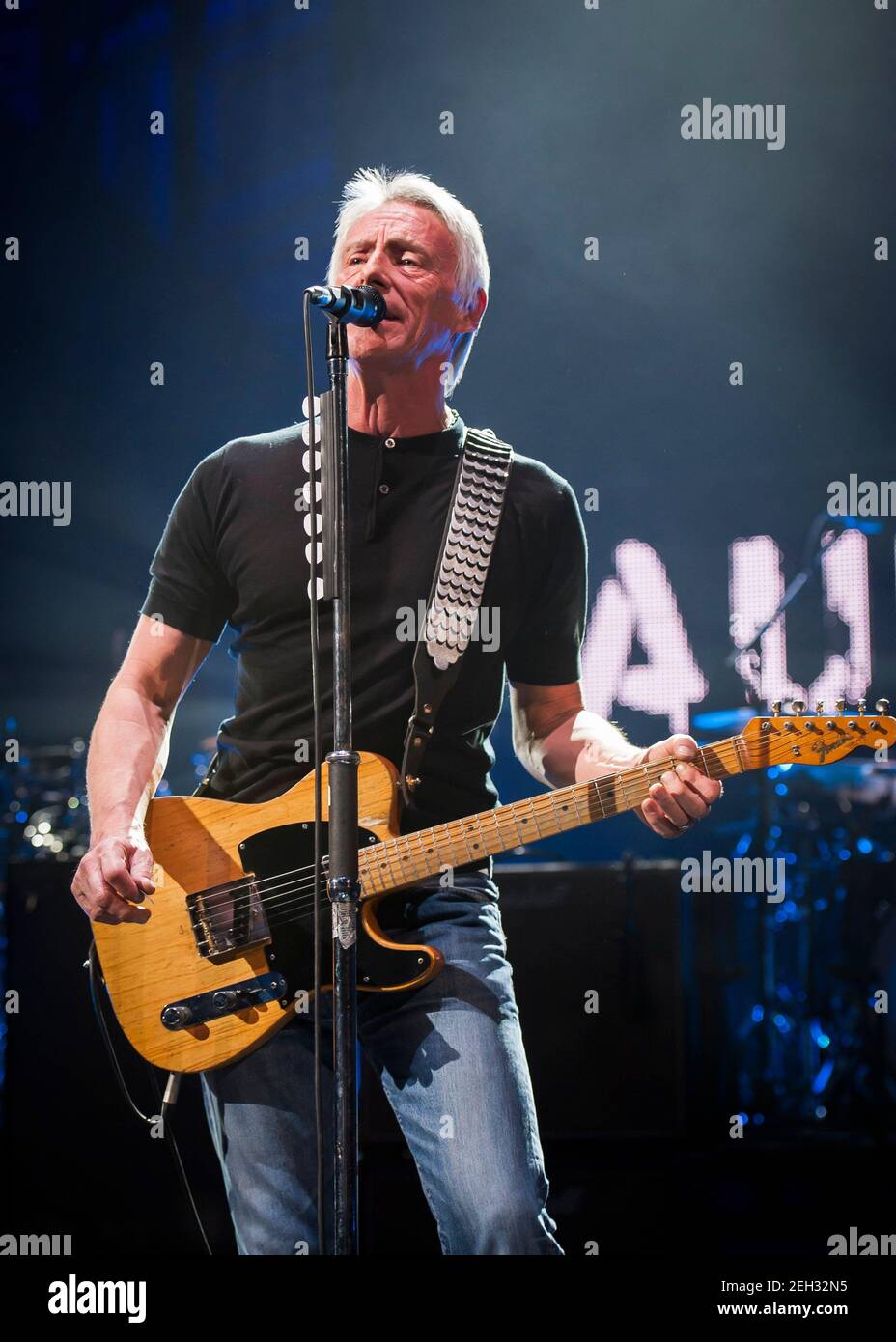 Paul Weller performs on stage for the Teenage Cancer Trust annual ...