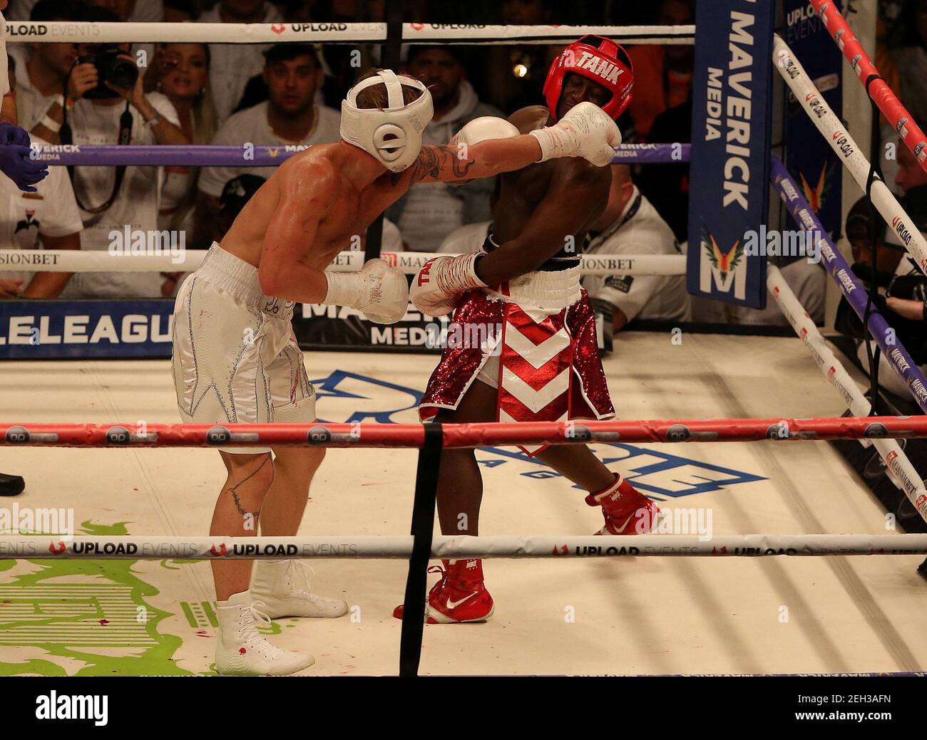 Ksi jake paul hi-res stock photography and images - Alamy