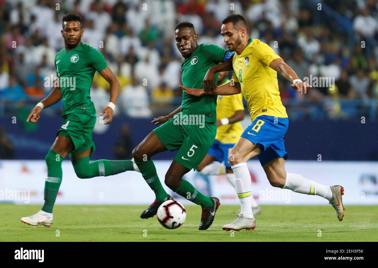 King saud university stadium hi-res stock photography and images - Alamy