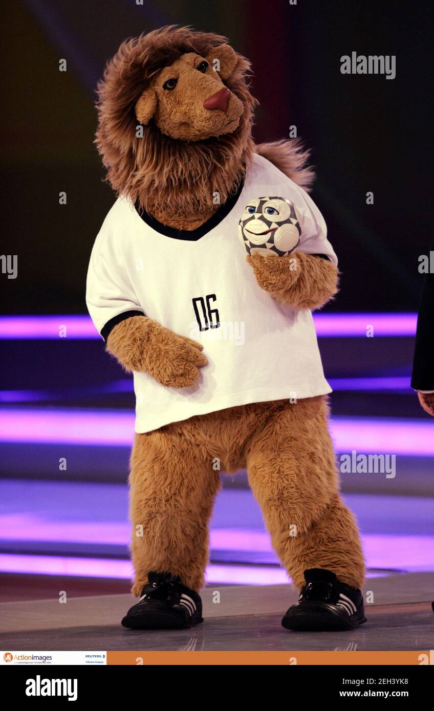 Fifa world cup 2006 goleo hi-res stock photography and images - Alamy