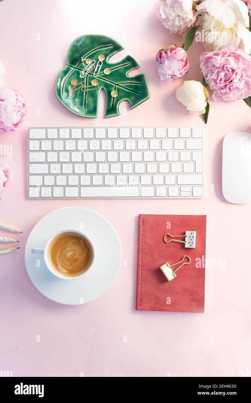 Top view home office workspace Stock Photo - Alamy