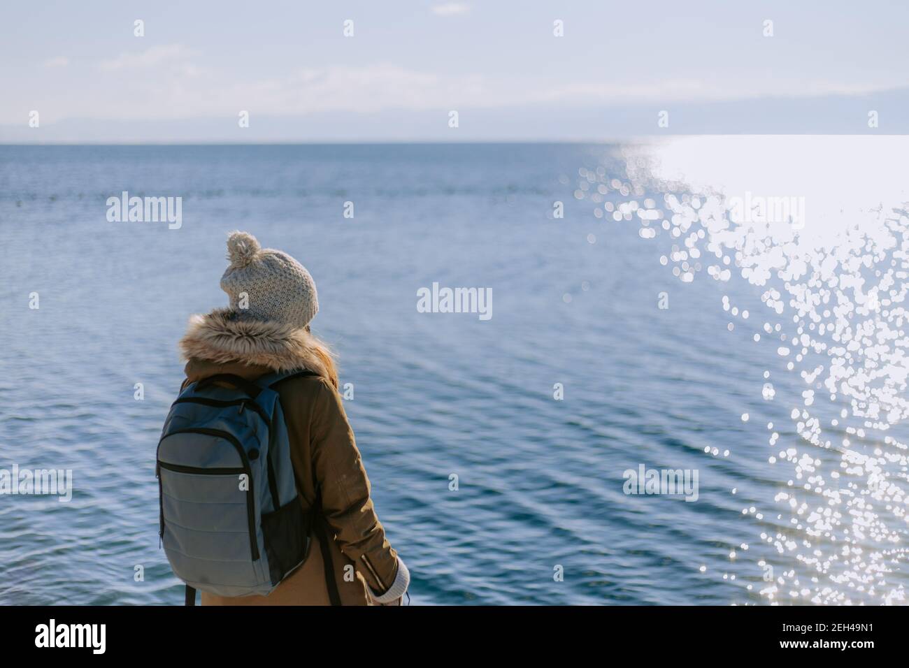 Person looking over water hi-res stock photography and images - Alamy