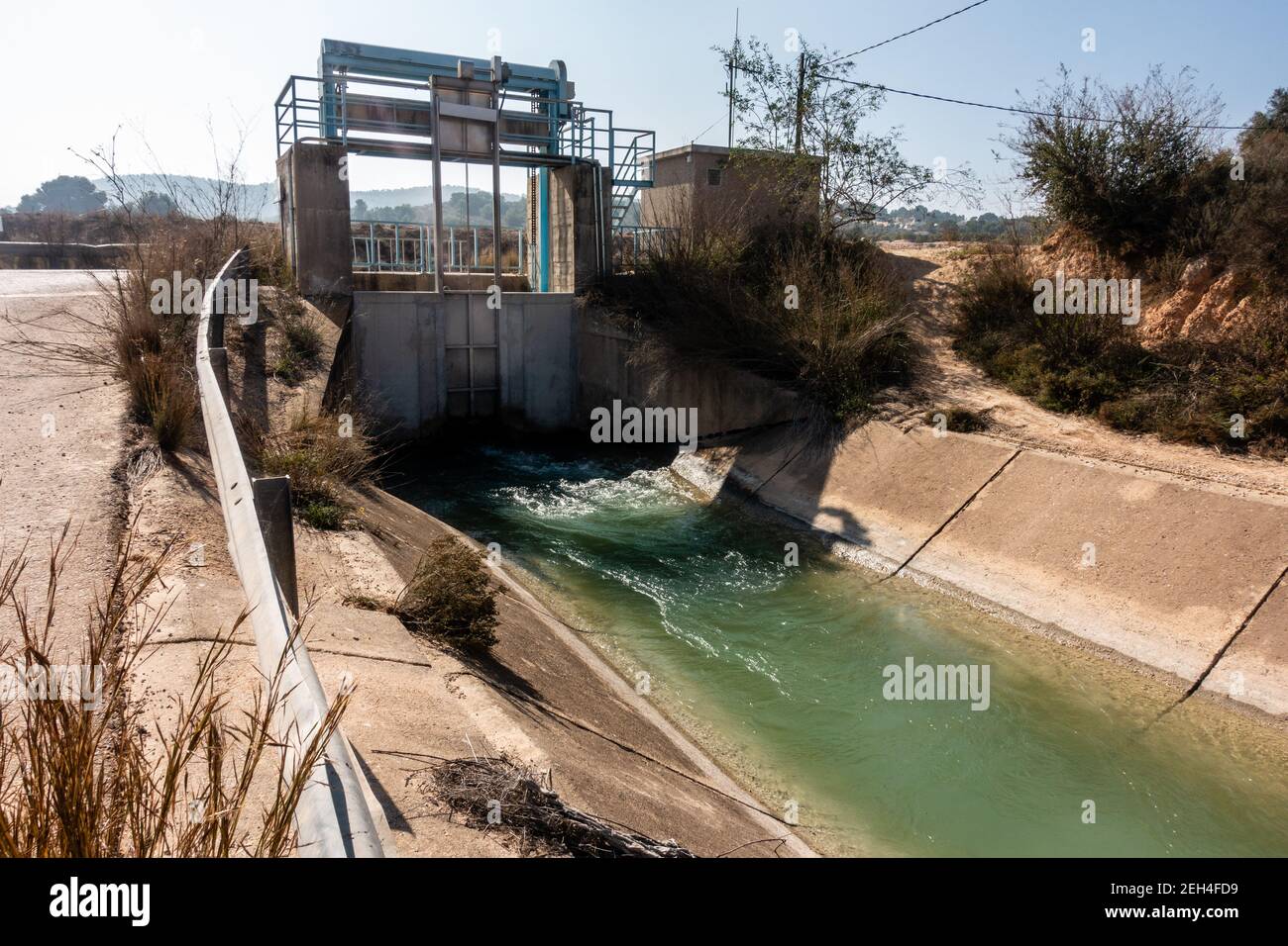sluice gate in spain Stock Photo - Alamy