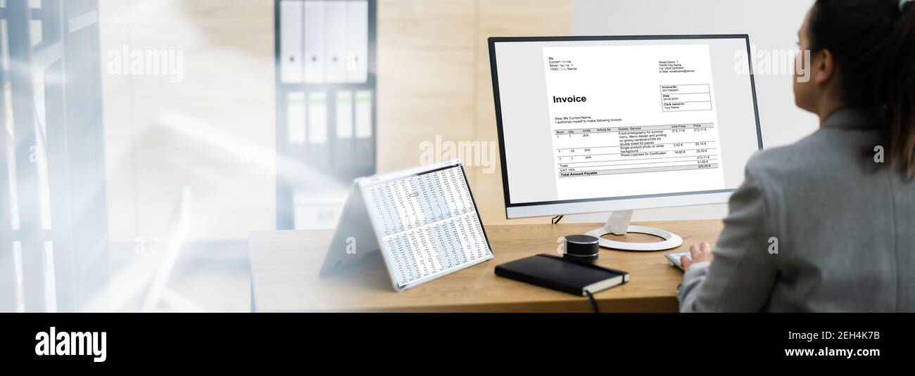 Online Digital Tax Bill And E Invoice Stock Photo - Alamy