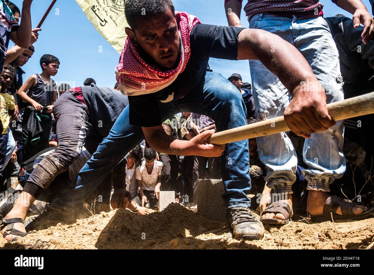 Dead sniper hi-res stock photography and images - Alamy