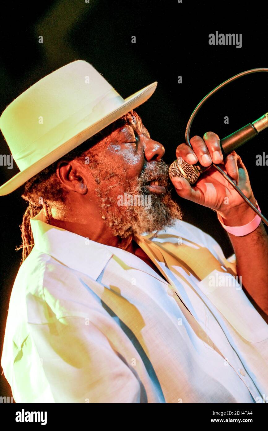 Sarah Ewart High Resolution Stock Photography and Images - Alamy