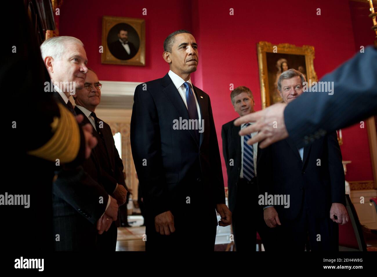 Red room white house dc hi-res stock photography and images - Alamy
