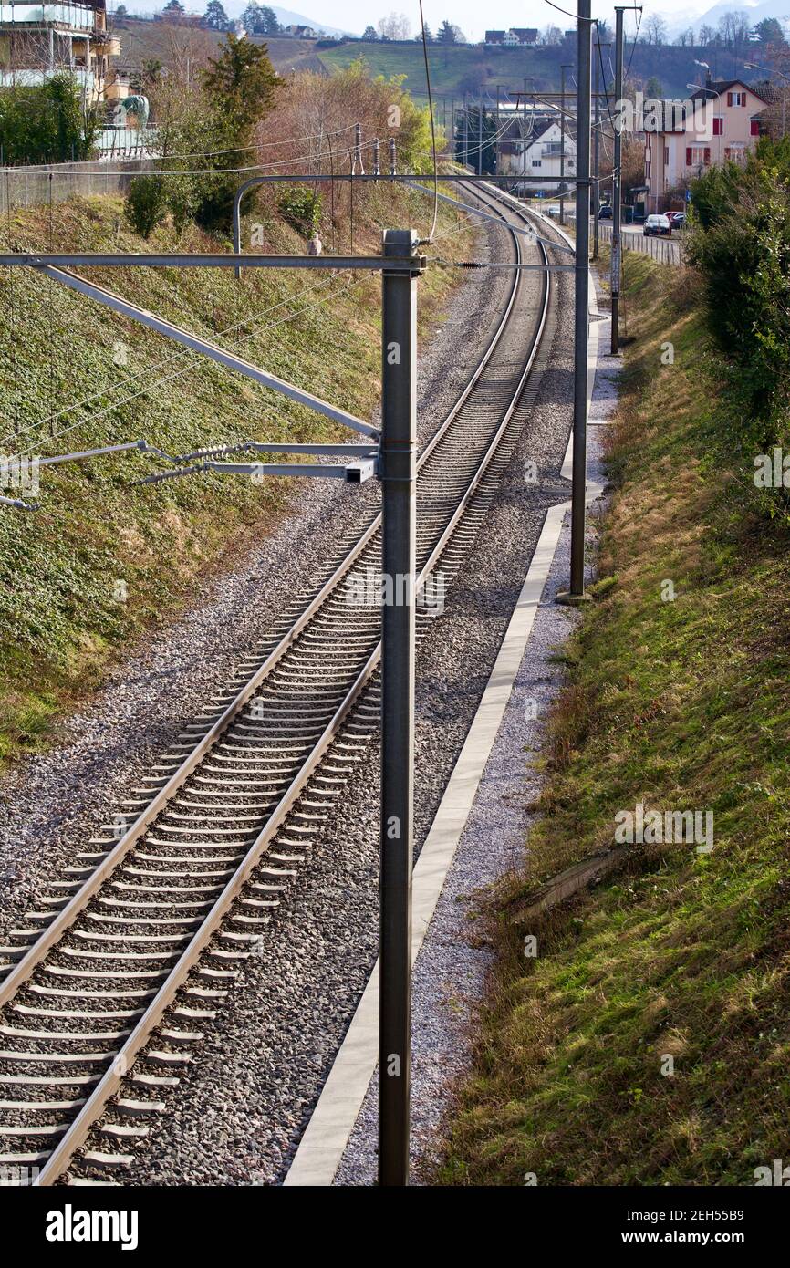 Railway contact wire hi-res stock photography and images - Alamy