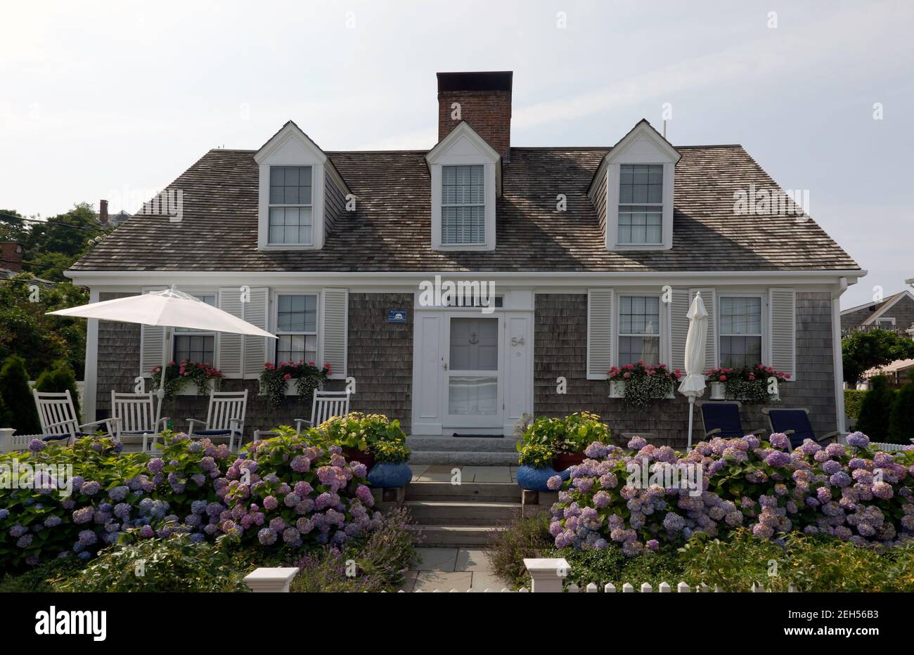 Front elevation hi-res stock photography and images - Alamy