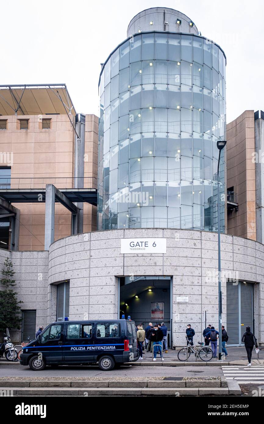 Milan - Hospital at the fair anti-covid-19 vaccination campaign for the ...