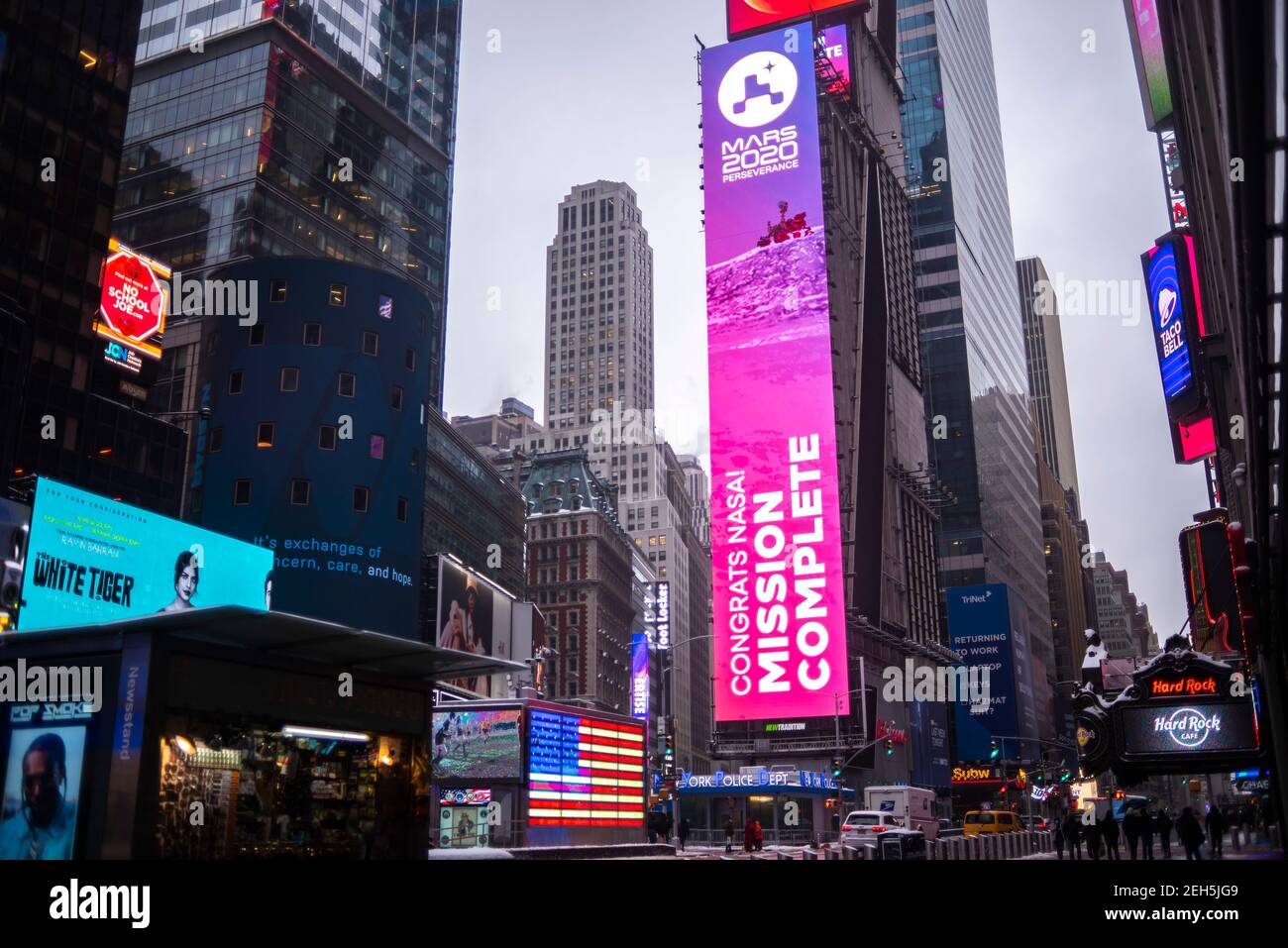 One times square hi-res stock photography and images - Alamy