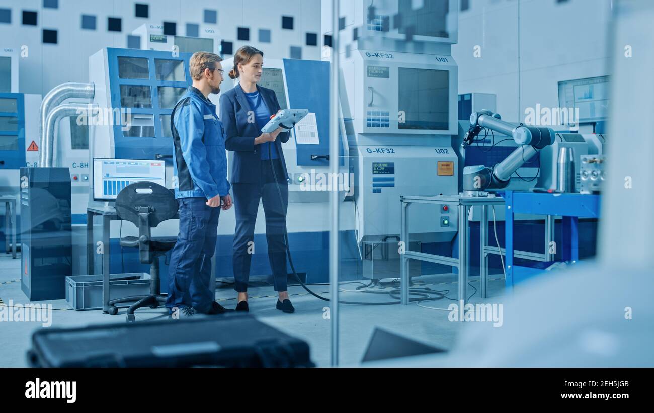 Digital assembly hi-res stock photography and images - Alamy