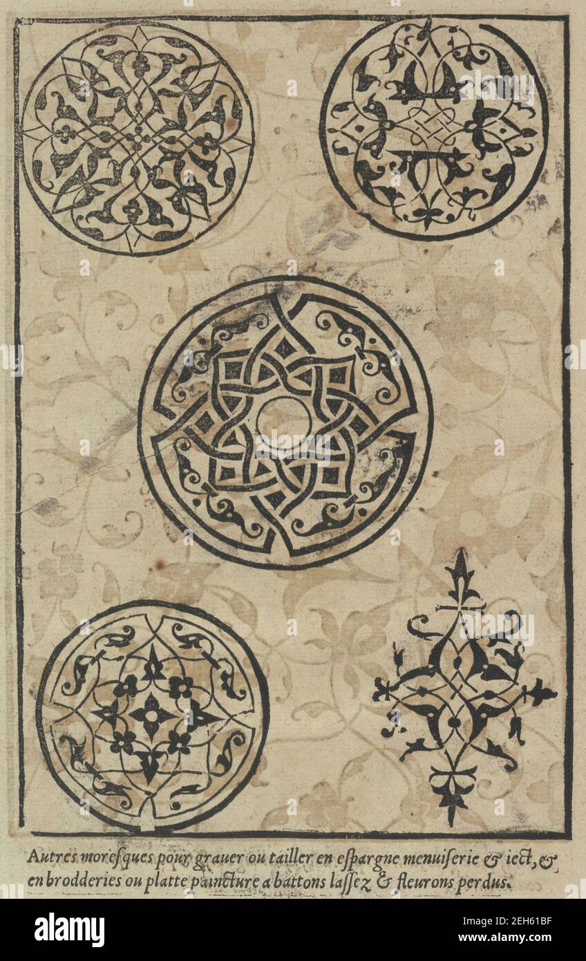 White moresques hi-res stock photography and images - Alamy