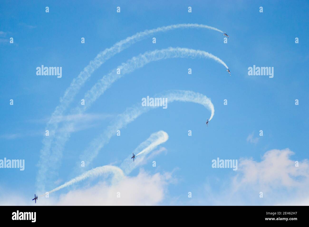 war plane flying in formation Stock Photo - Alamy