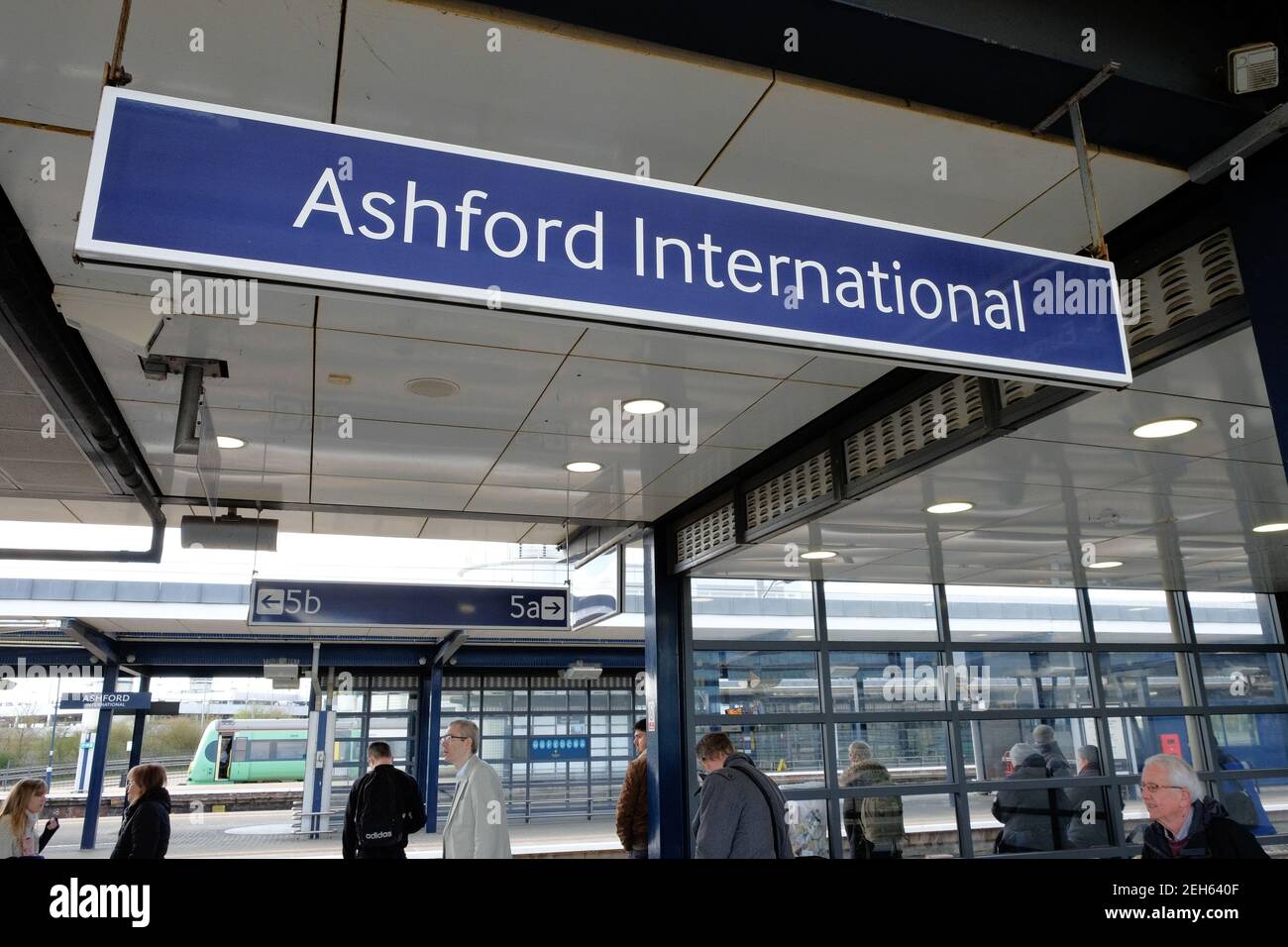 Ashford international platform hi-res stock photography and images - Alamy