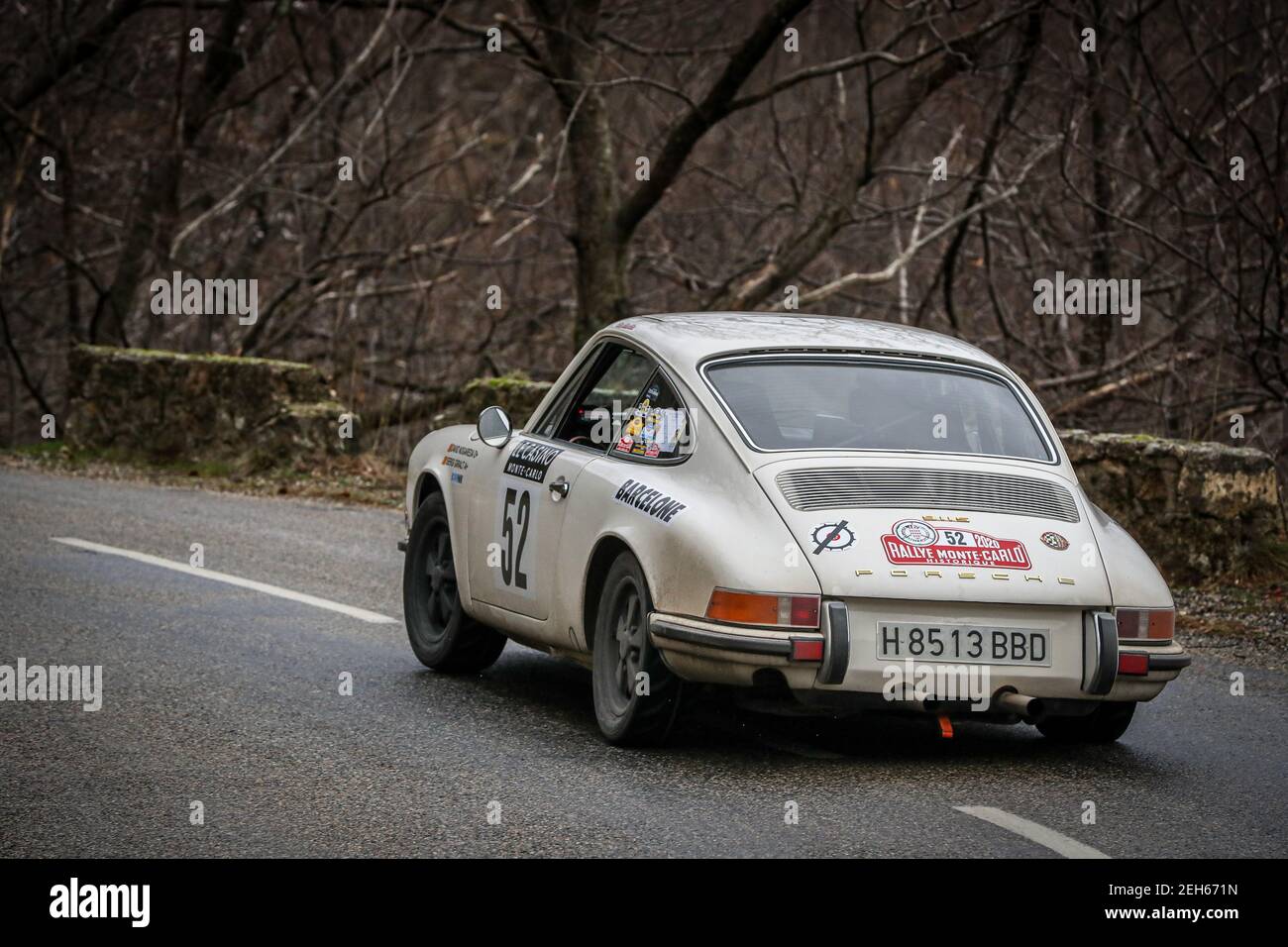 52 NOGAREDA David (ESP), GIRALT VALERO Sergi (ESP), PORSCHE 911 S 2.0 ...