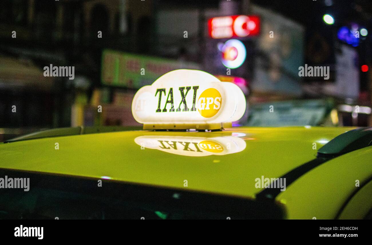 Neon sign bangkok hi-res stock photography and images - Alamy